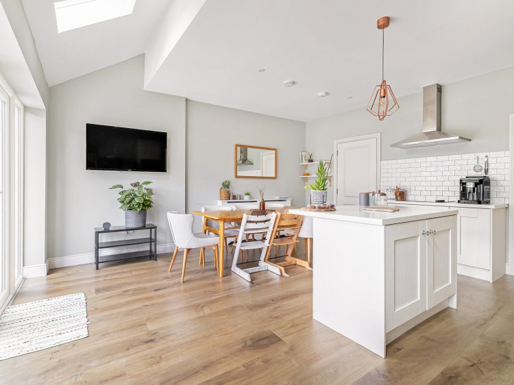 48 Dodderbrook Avenue, Ballycullen, Dublin City, Co. Dublin Firhouse ...