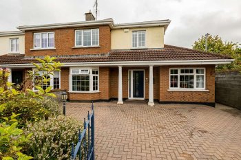 29 The Drive, Athlumney Abbey, Navan Co. Meath The Little Furze Meath ...