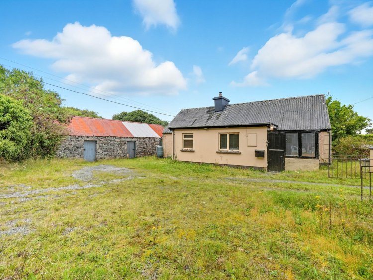 Knockadoon, Ballinrobe, County Mayo, F31 X343 Ballinrobe Mayo | Offr.io